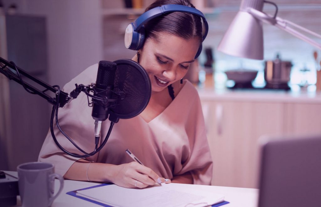 O que é videocast e como produzir? - Mídia Market